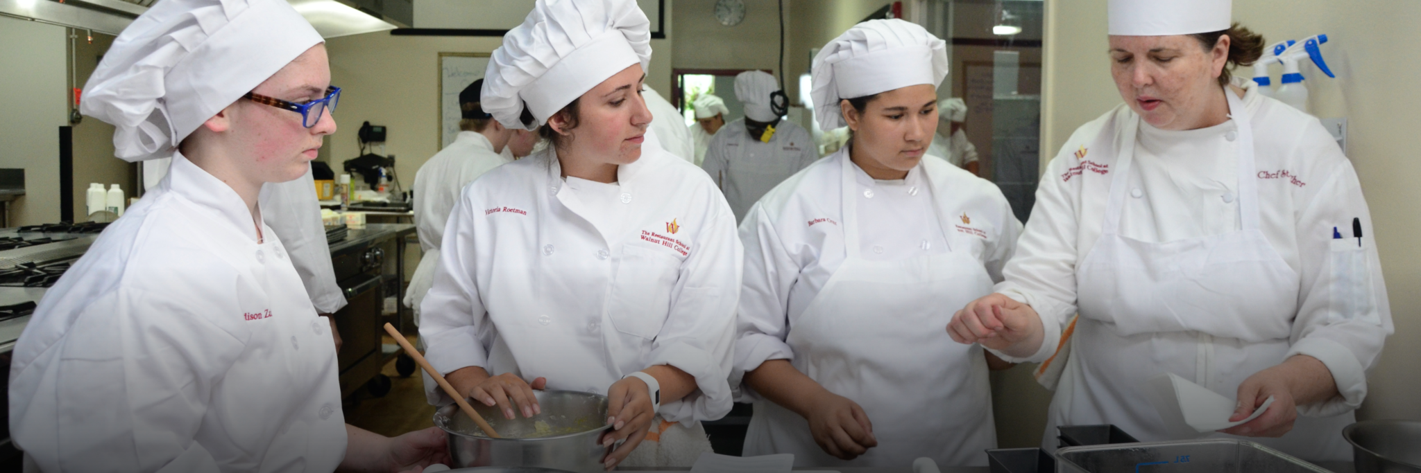 Programs and Classes | Walnut Hill College